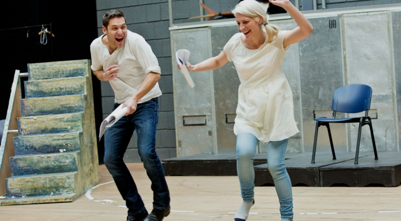 Divadlo Broadway Praha připravuje novou muzikálovou komedii ADAM A EVA ...