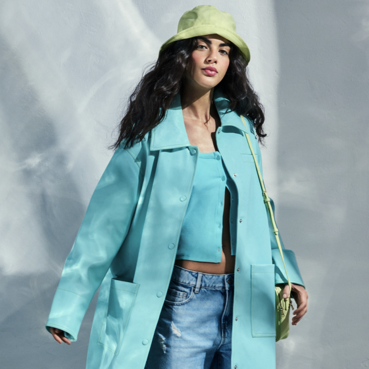 Optimistická budoucnost ve světlých a zářivých barvách. To jsou trendy ...